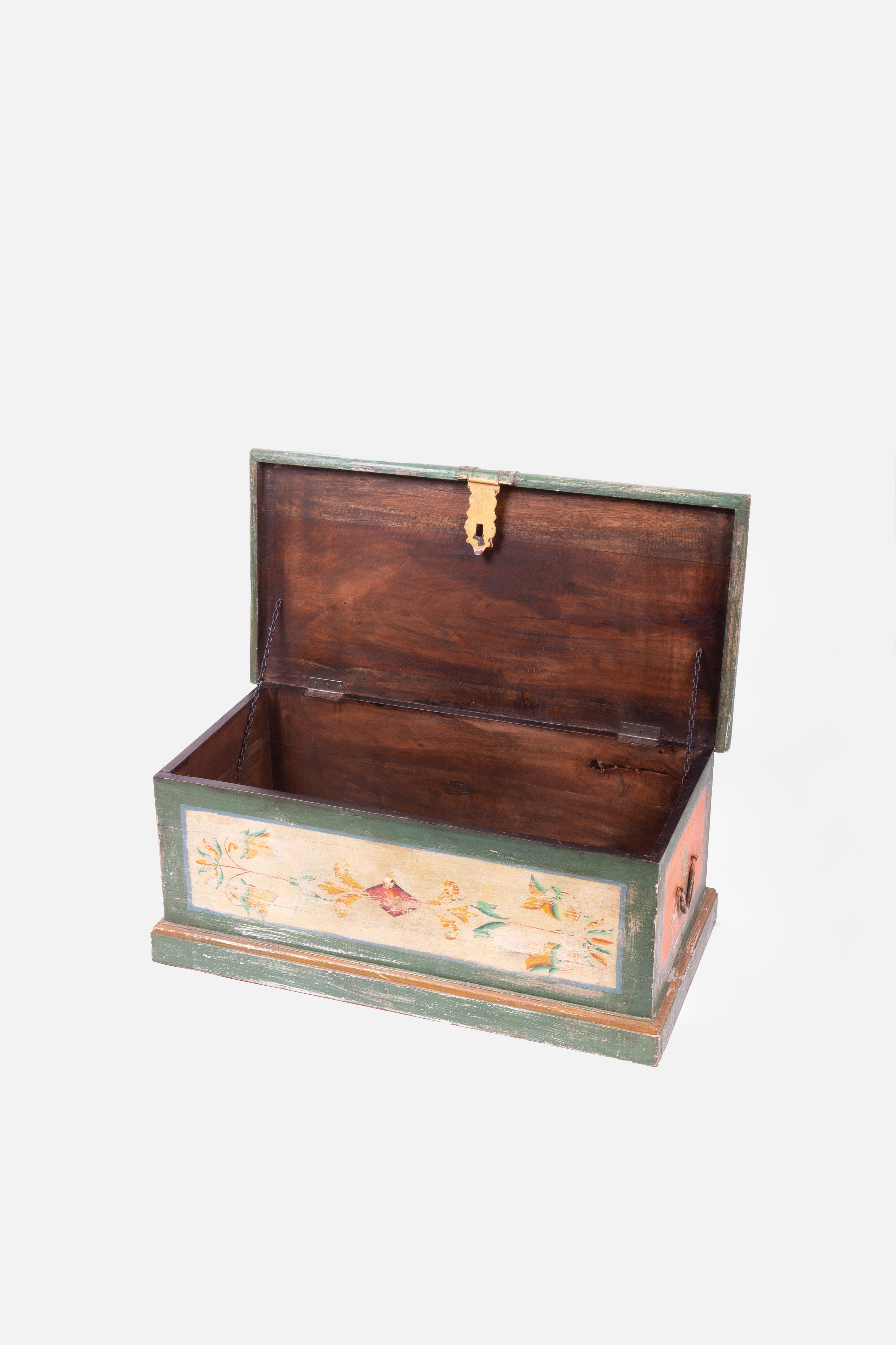 Hand painted wooden trunk | C. BIRD